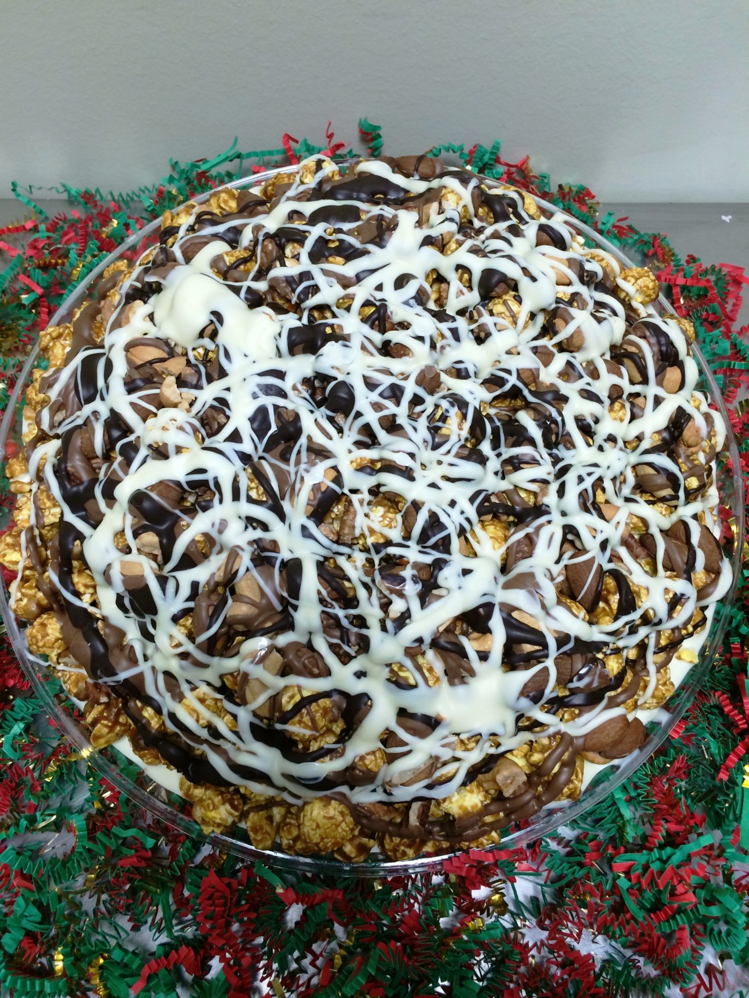 Chocolate Popcorn Pizza